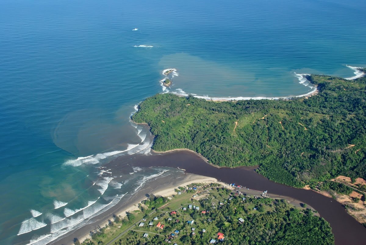 Sabah Craft, Liesure, Tourism: Beautiful Rampayan Laut Beach (Sabah ...