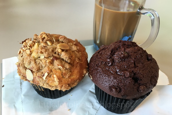 little Joy: AJ Delights - Muffins!