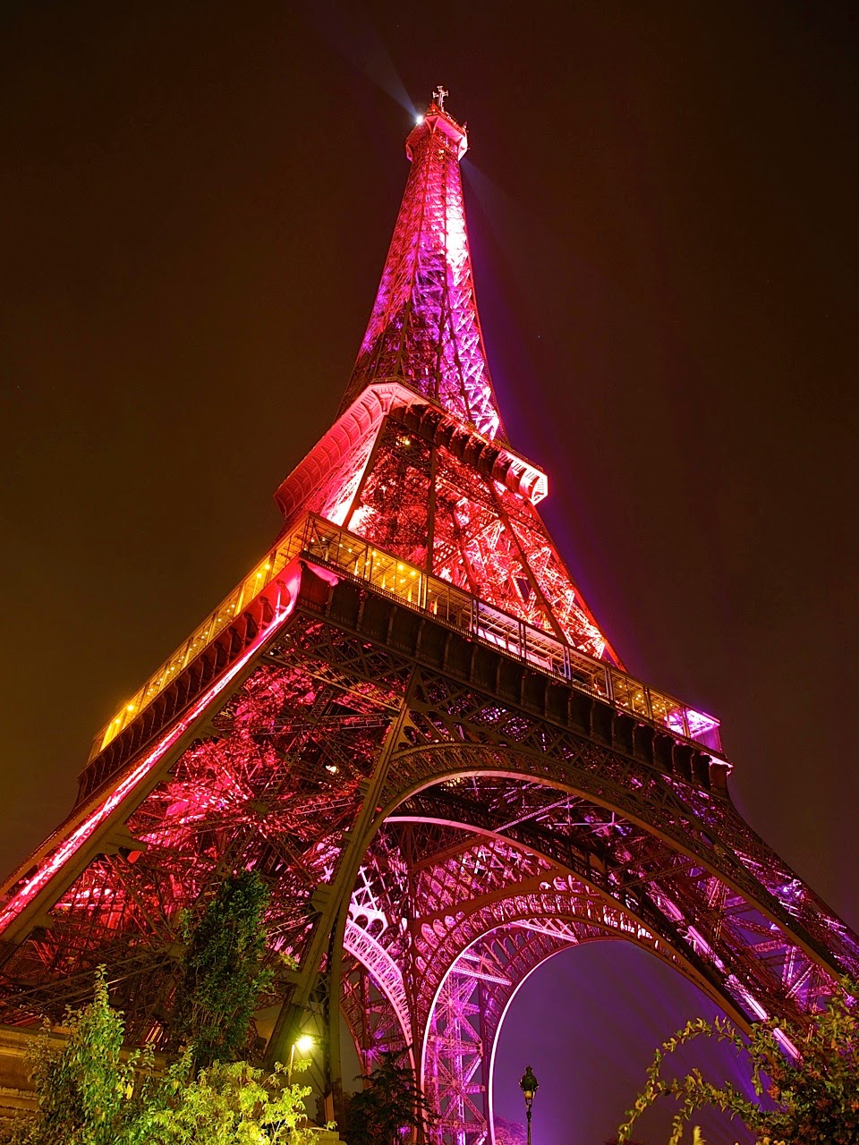 EU VIAJEI CONCEITO: Outubro Rosa - em Paris!