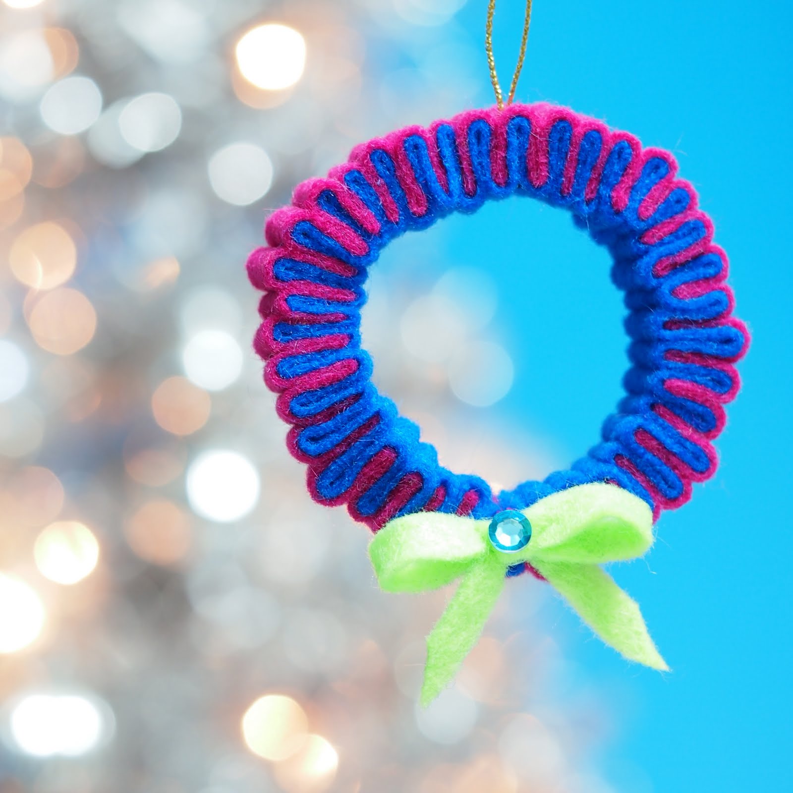 The Tiny Funnel: Felt Ribbon Wreath Ornaments