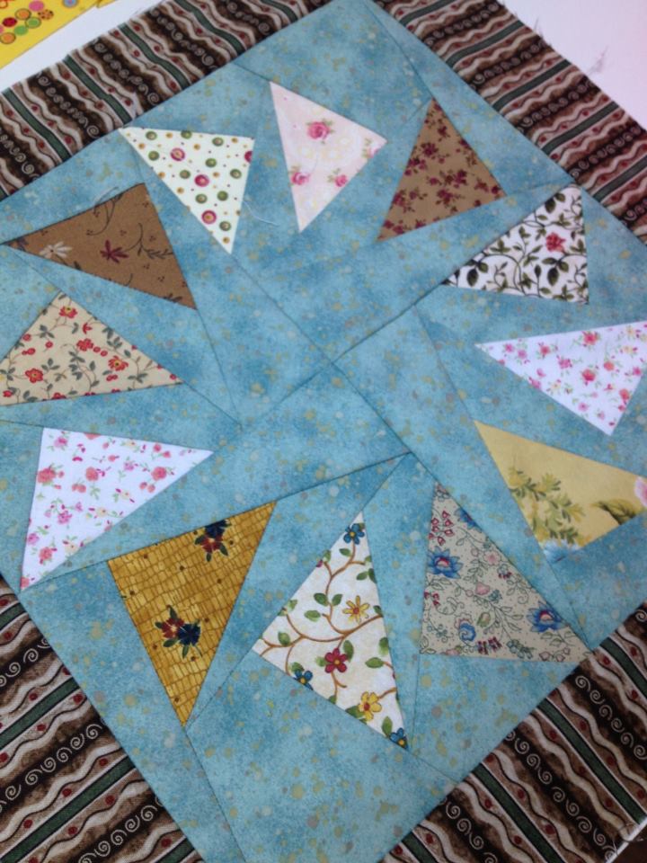 Armazém Art & Tecidos: Armazém Art & Tecidos = PATCHWORK