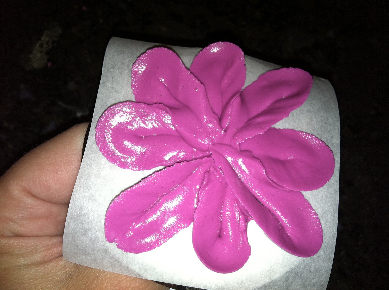 The Iced Queen: Royal Icing Bitterroot