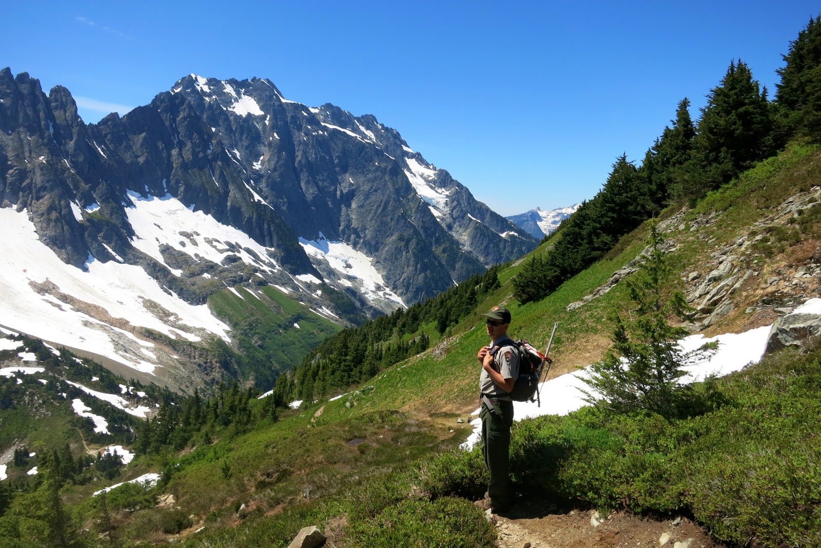 Pacific Northwest Seasons: Hiking North Cascades National Park: Cascade ...