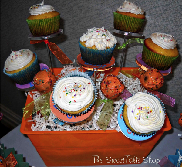 Pen + Paper Flowers: coming up | an entire list of things