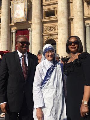 Photos: Former Anambra state gov, Peter Obi and wife attend ...