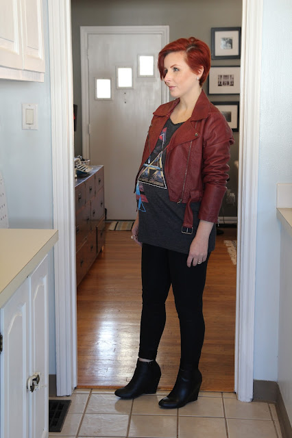 Thrift and Shout: Cute Outfit of the Day: New T-shirt