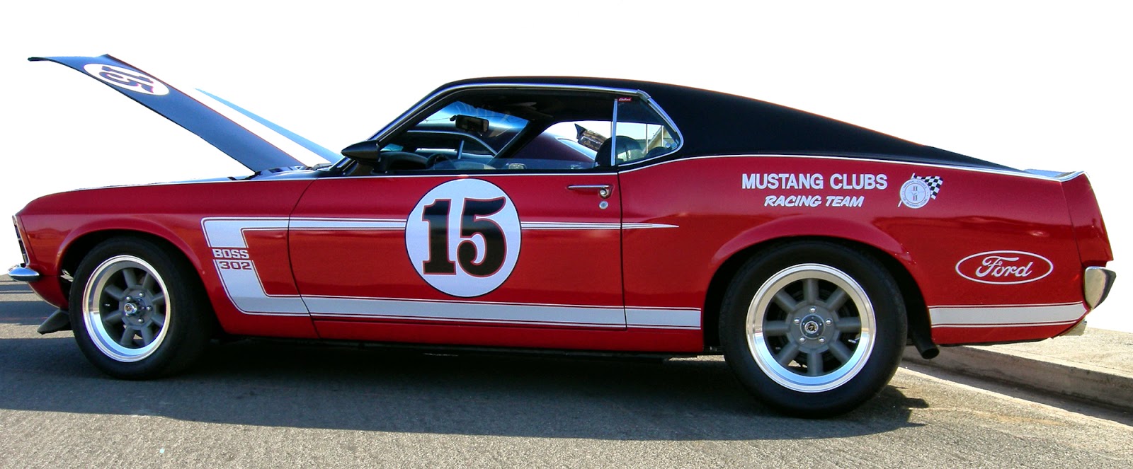 Diecast 1/18: Ford Mustang 1969 BOSS 302 Parnelli Jones #15 Trans-Am par Welly/GMP