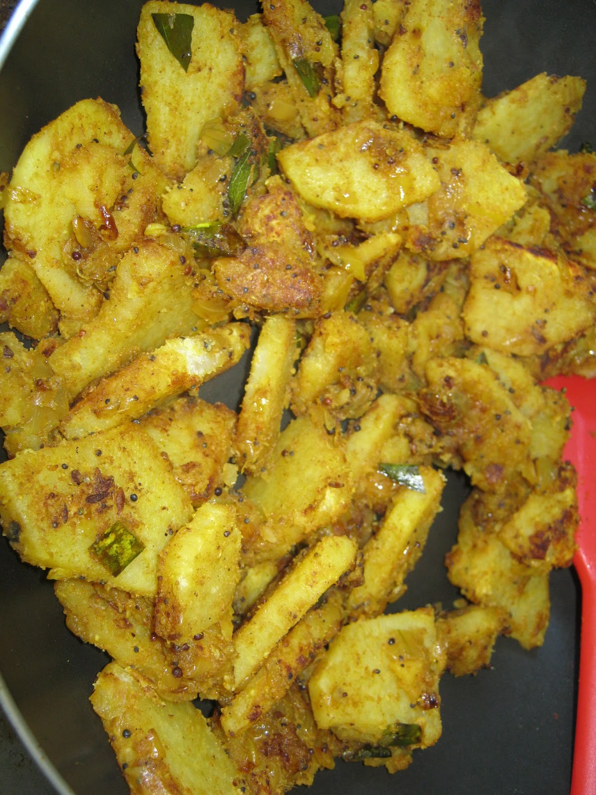 Sri's kitchen: Yam fry / Kanda vepudu - 1