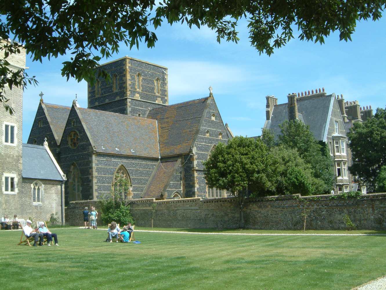 thanetonline: Pugin and Pugin in Ramsgate, gods own architects.