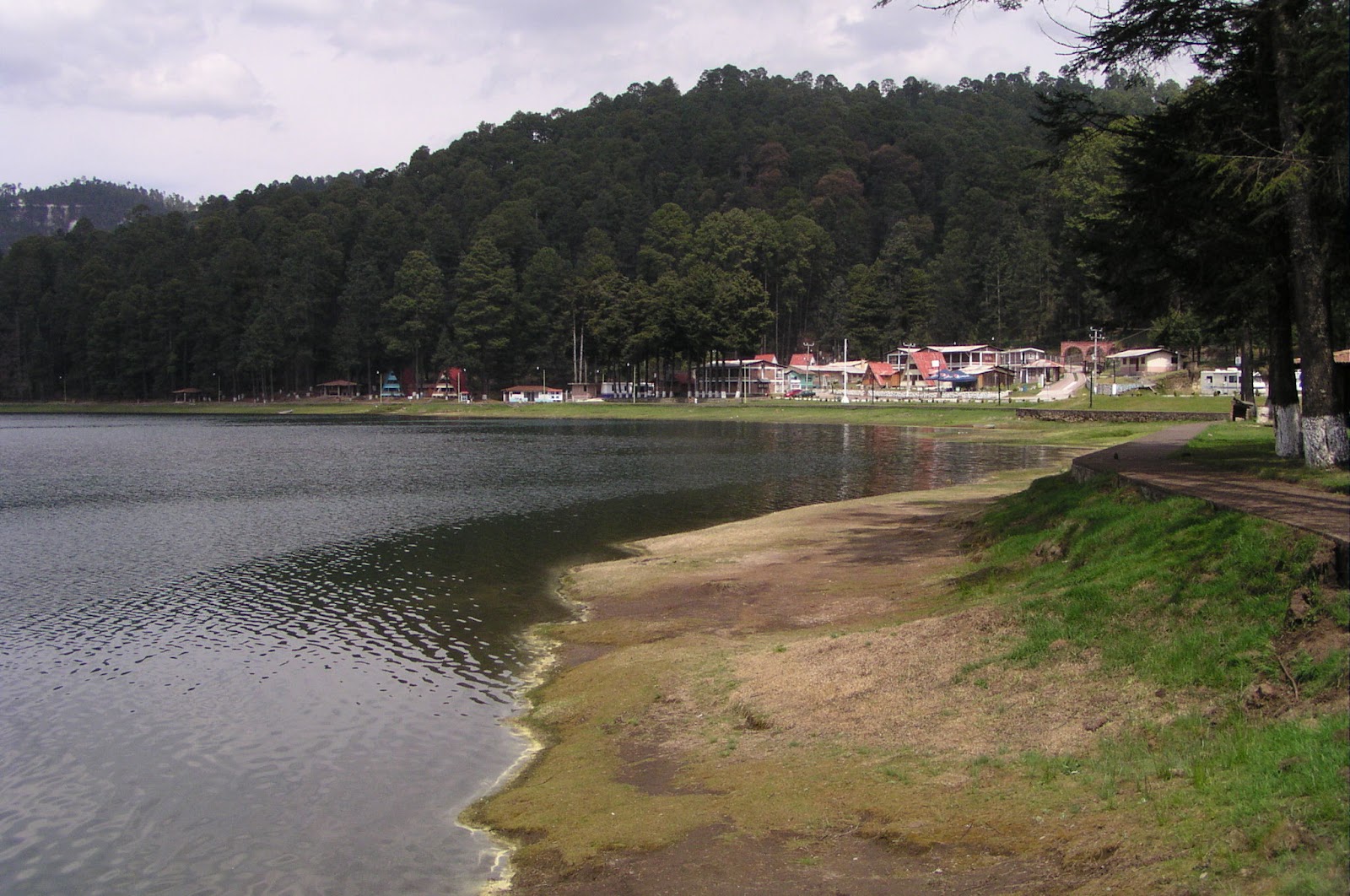 Travel with Kevin and Ruth: Laguna Larga, Michoacan