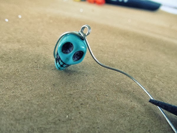 WobiSobi: Wire Wrapped, Skull Charm.