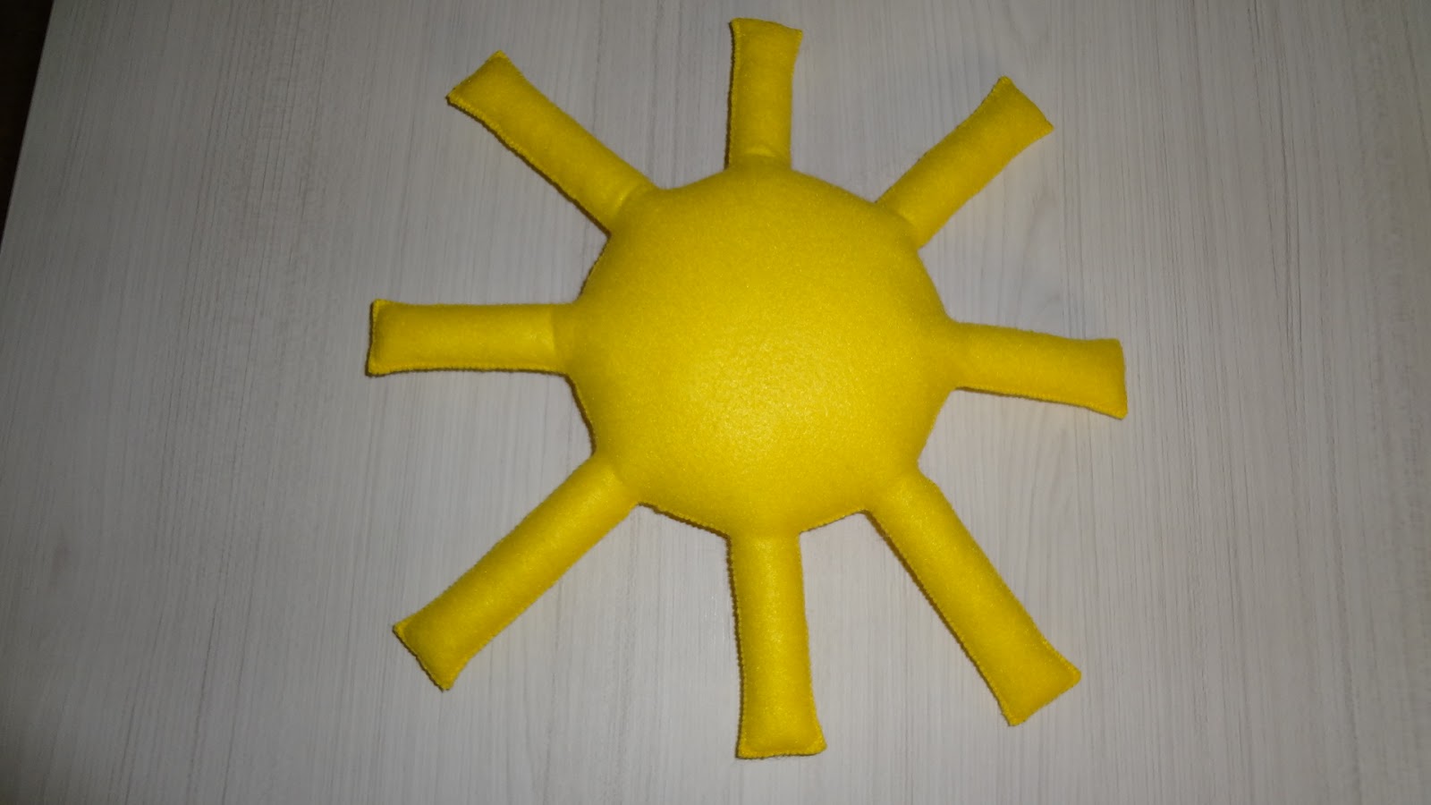 MEMORIES FOR BABY: SOL EM FELTRO (FESTA PEPPA PIG)