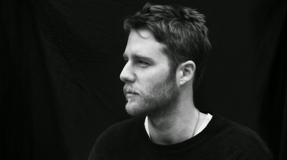 Me Myself and I: Unknown Guys who I Like, Now on TV V