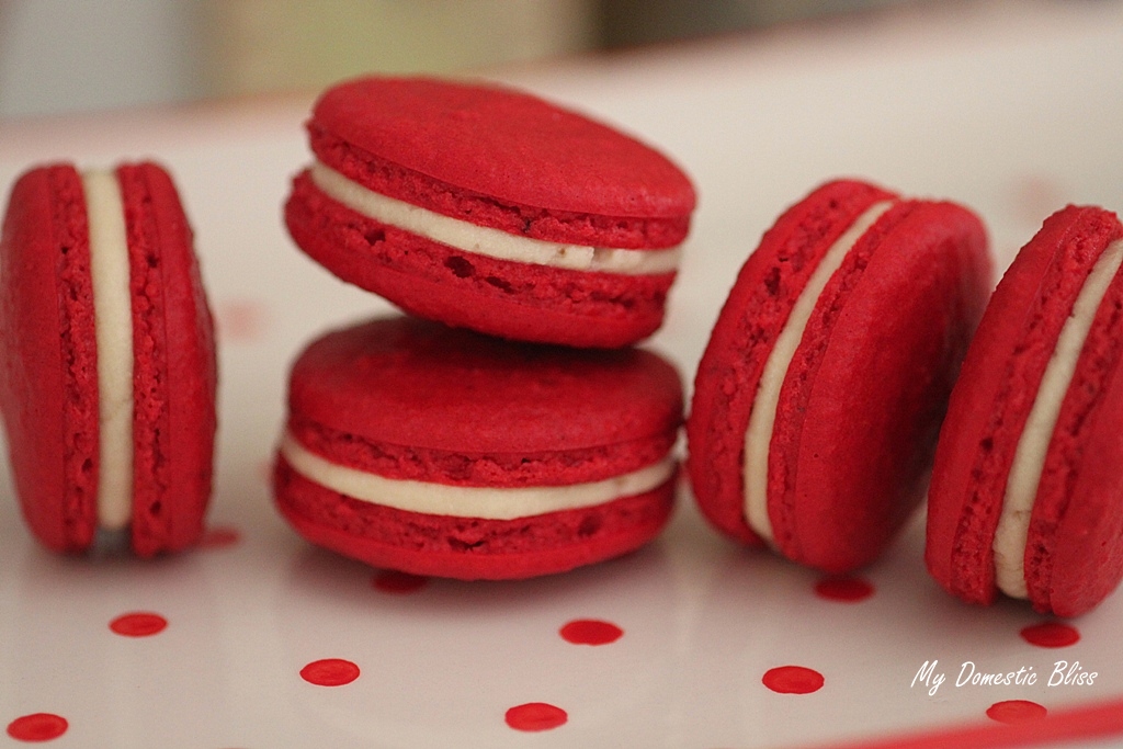 My Domestic Bliss: Red Velvet and Double Chocolate Macarons