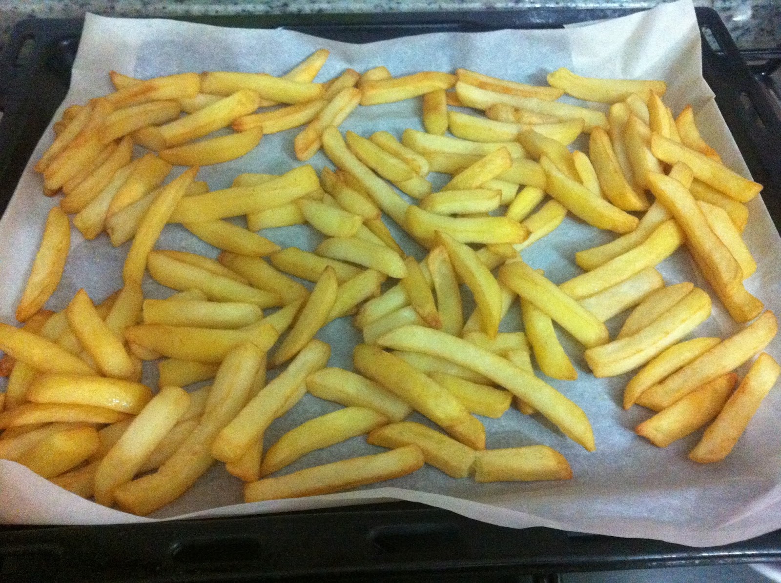 Le mani fatate S: Calzoni wurstel e patatine