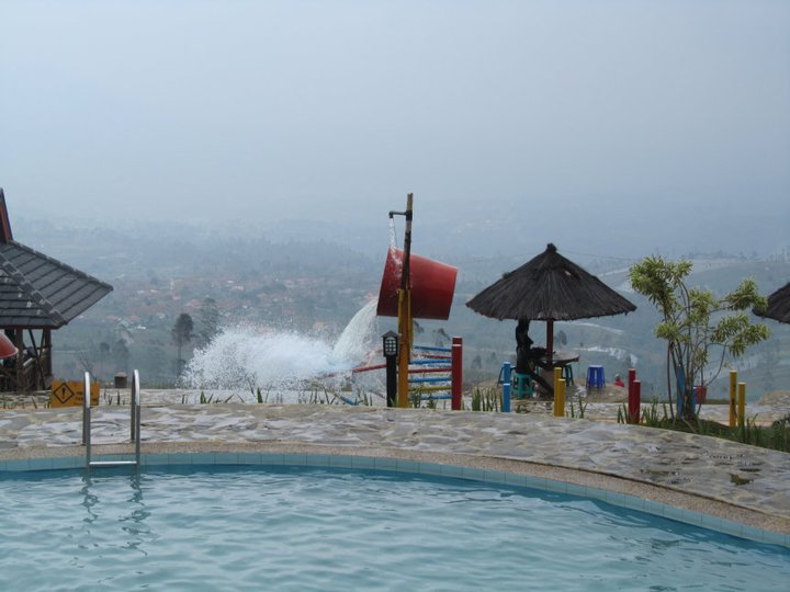 traveling: Wisata Puncak Darajat Garut