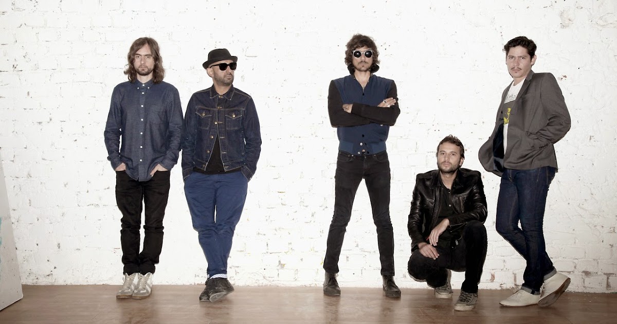 ZOÉ anuncia cambios en su gira 'Prográmaton' | Villa Indie