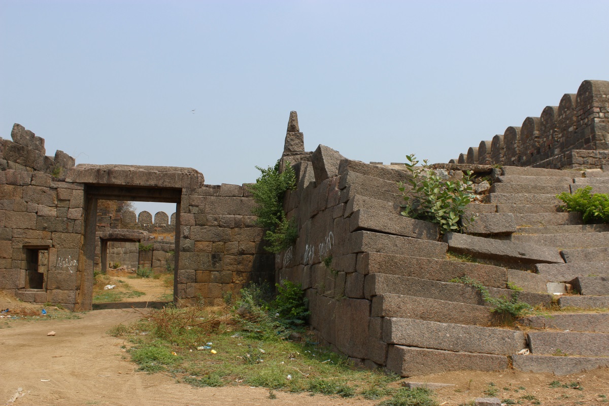 Journeys across Karnataka: Warangal Fort - eastern gateways