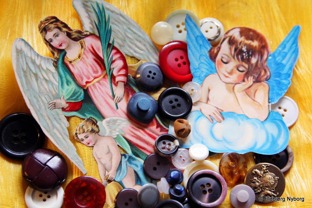 I sansenes grenseland: Syskole (4) – Knappemakere, støpere og andre ...