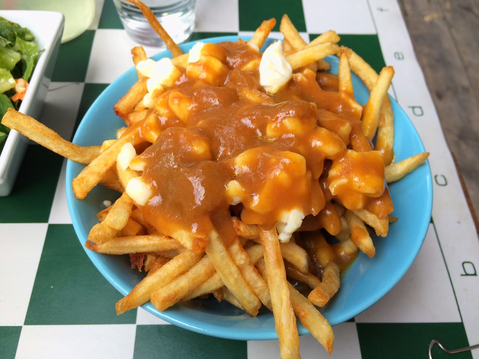 Poutine From Hippi Poutine / ヒッピ プーティンのプーティン ~ I'm Made of Sugar ...