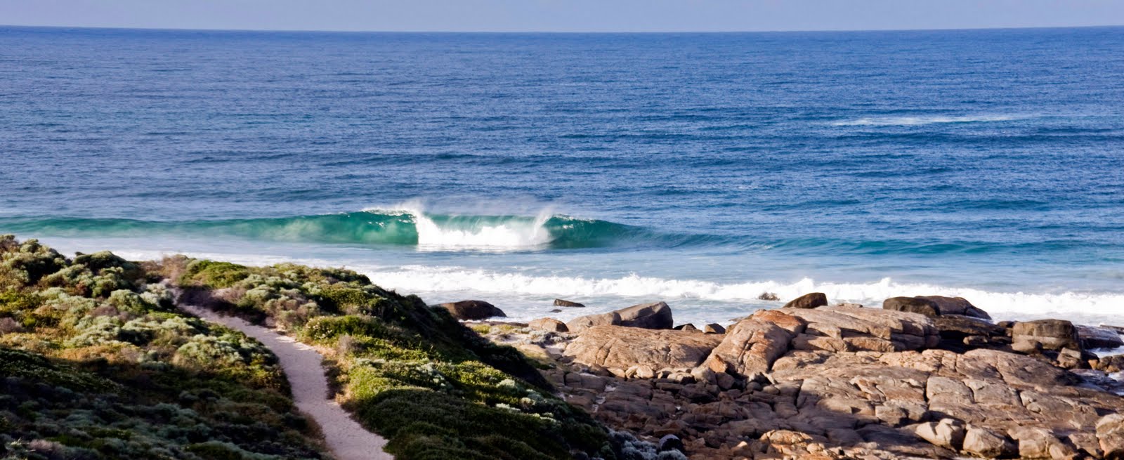 kukurustan: 856 Gas Bay.