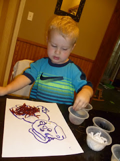 Save Green Being Green: Try-It Tuesday: Easy Furry Dog Toddler Craft