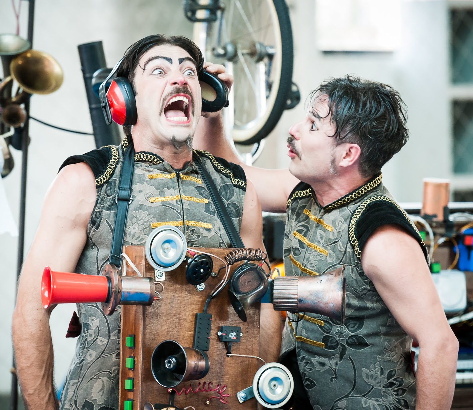 Jornal da Parnaíba: Circo Amarillo se apresenta na Praça da Graça em ...