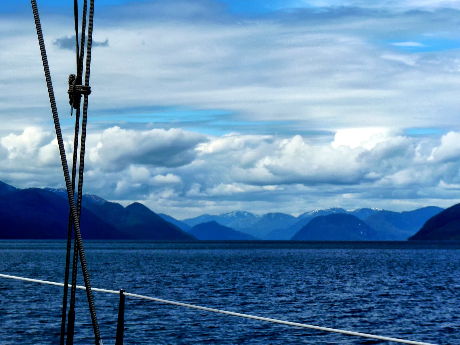 Cruising the Pacific Northwest, San Juan Islands, British Columbia ...