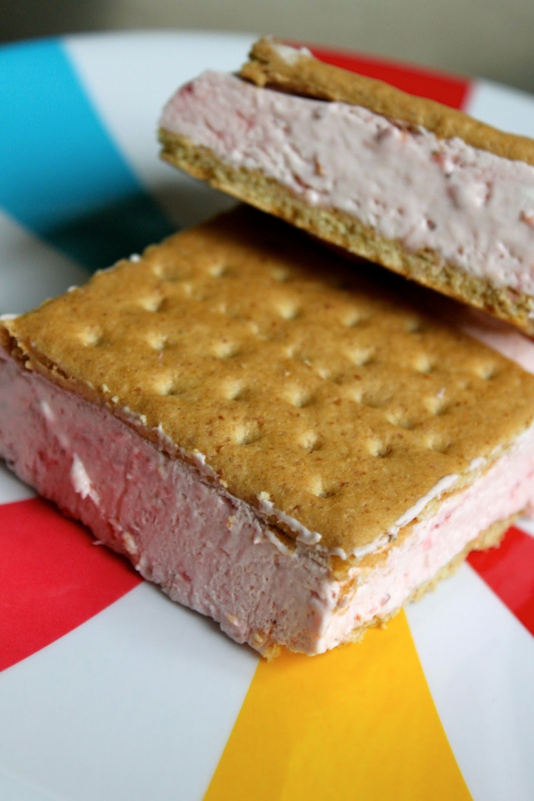 frozen graham cracker sandwiches
