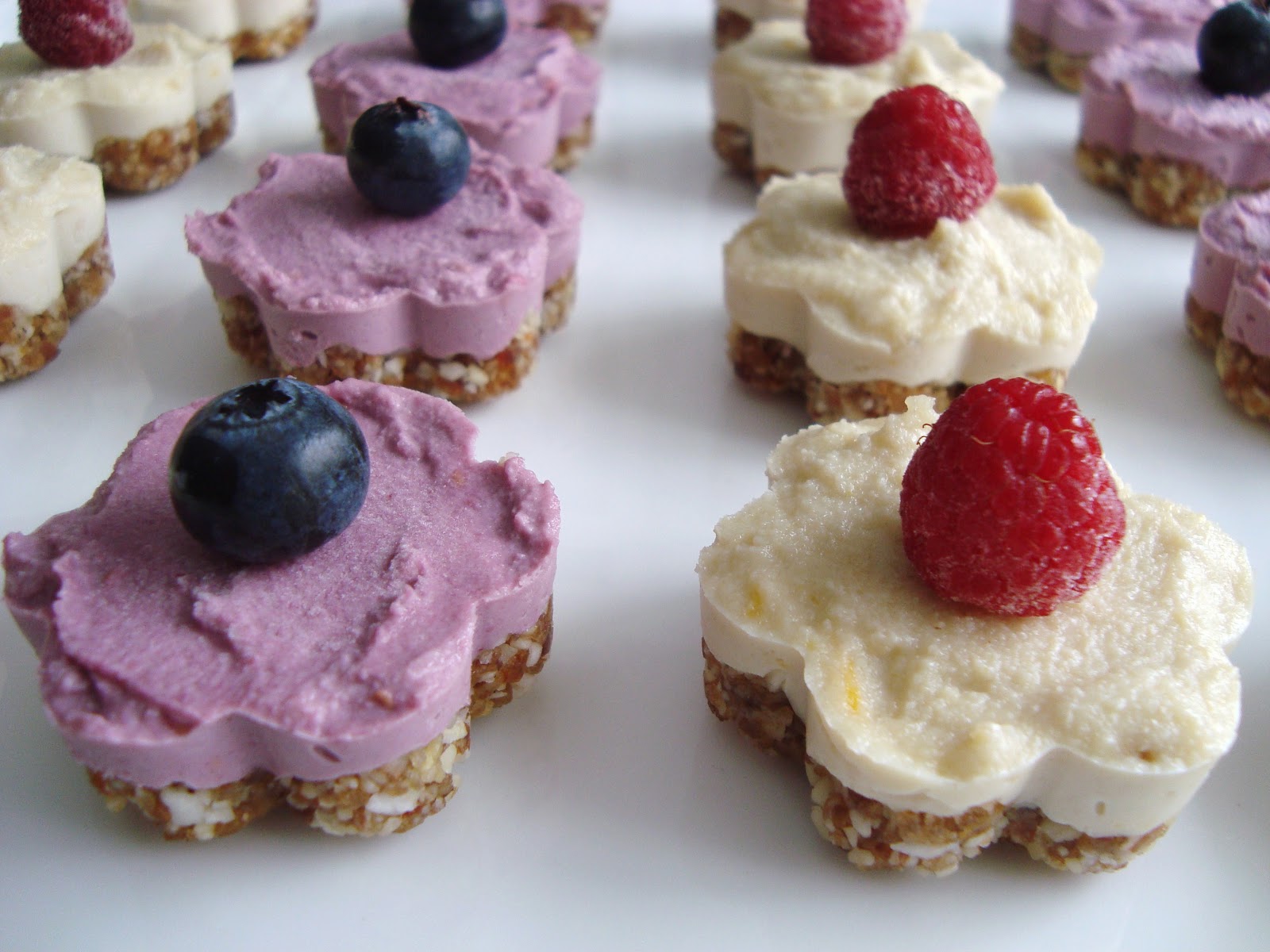 Pocketfuls: Lemon and Raspberry Cheesecake Blossoms (gluten-free, dairy ...