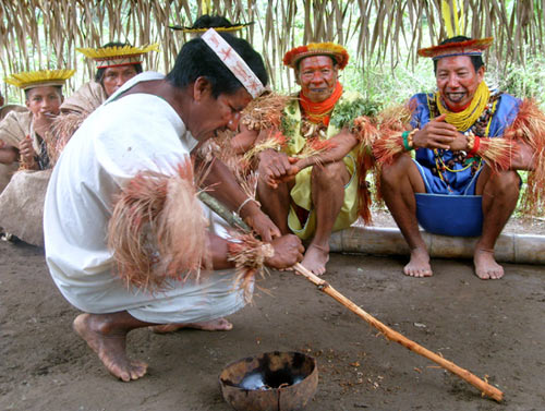 Nacionalidades y Pueblos del Ecuador: SIONA