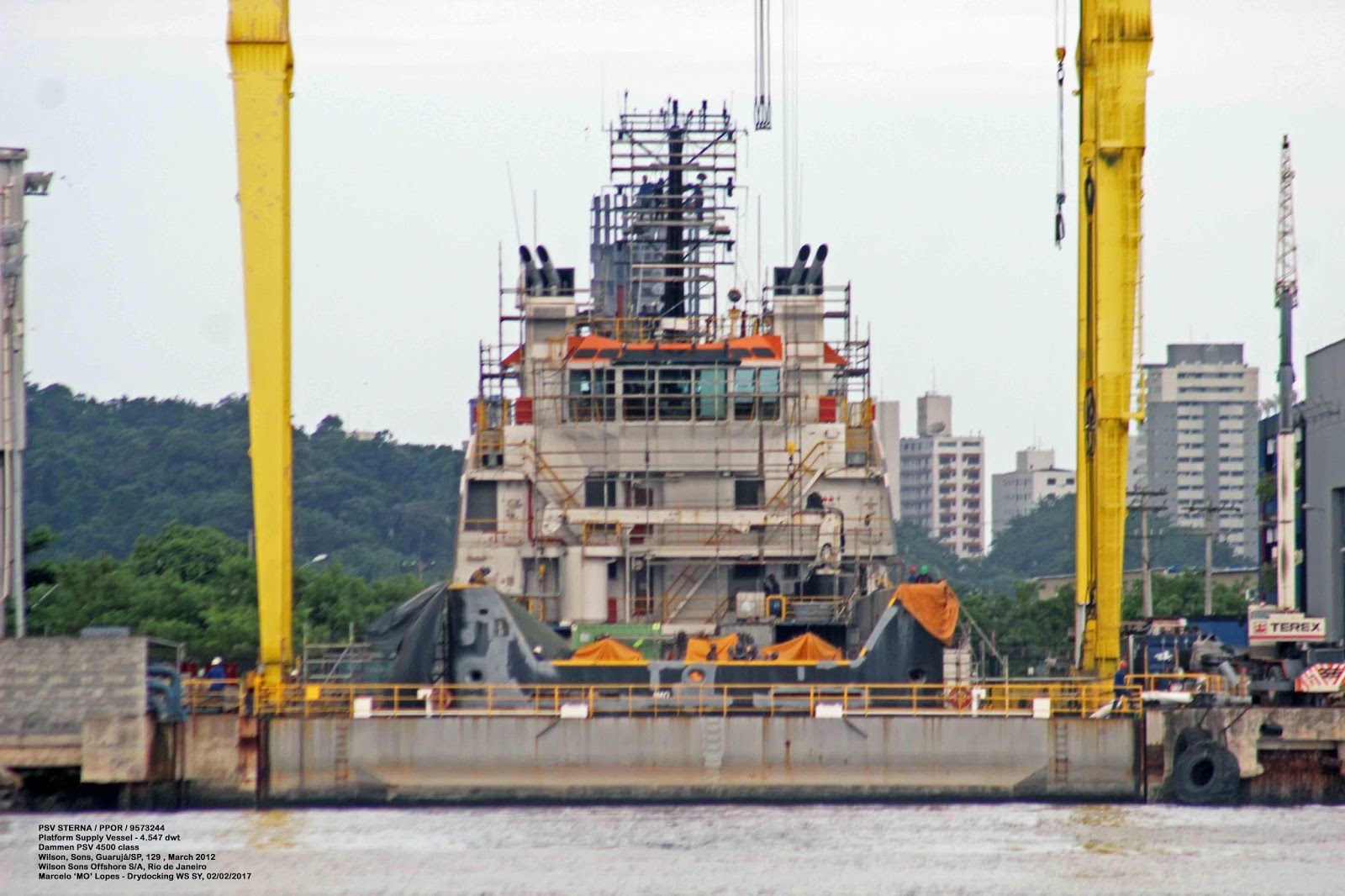 Santos Shiplovers: PSV Sterna / PPOR - Drydocking at Wilson Sons Shipyard