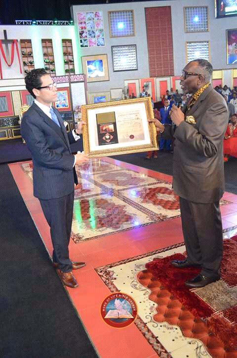 Honouring His Eminence Papa Ayo Oritsejafor By The Jewish People ...