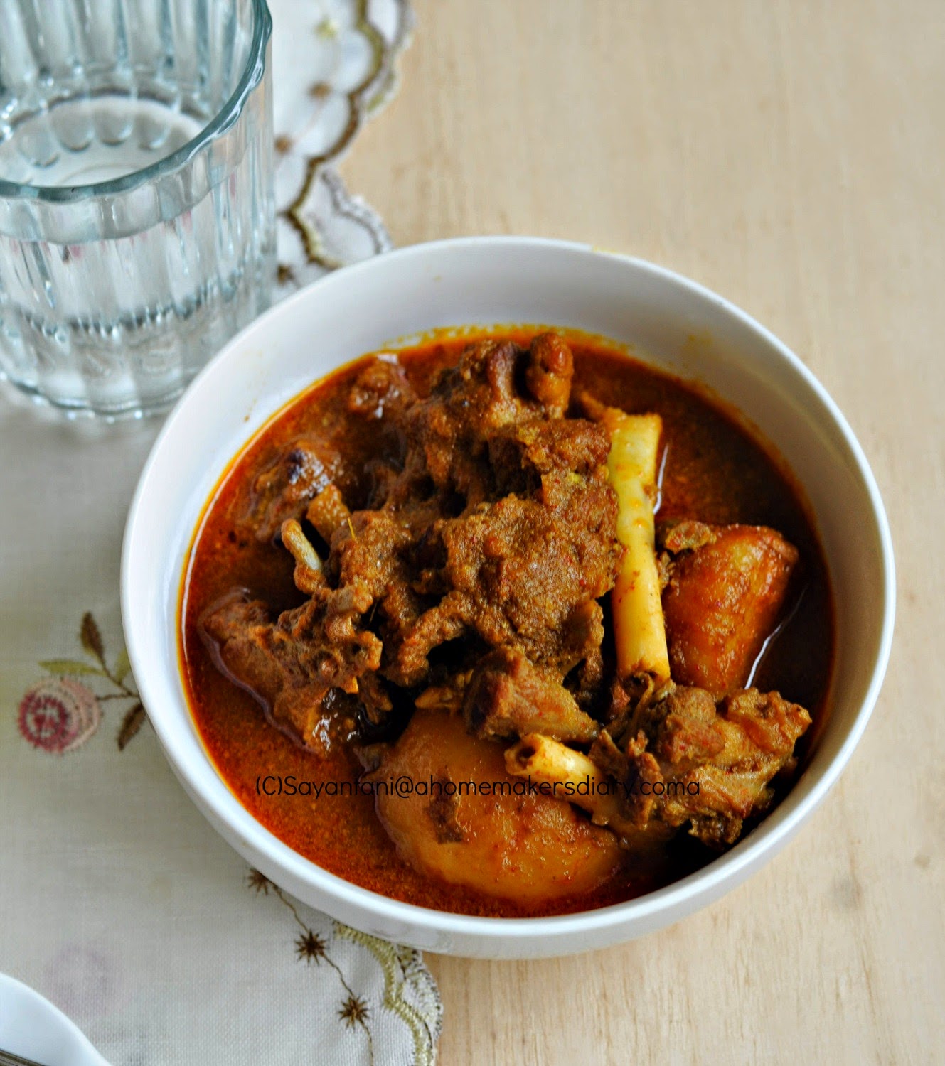 Sunday Special Mutton Curry (Bengali Goat meat Curry) - A Homemaker's Diary