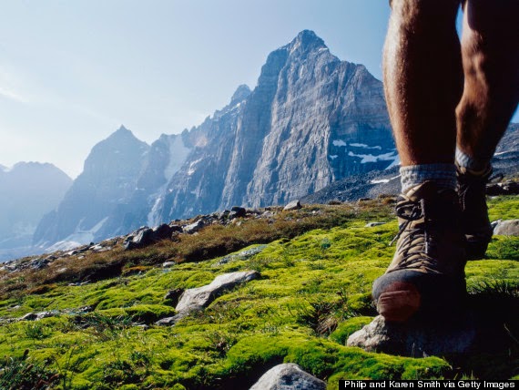Proof That Hiking Makes You Happier And Healthier! - Snow Addiction ...