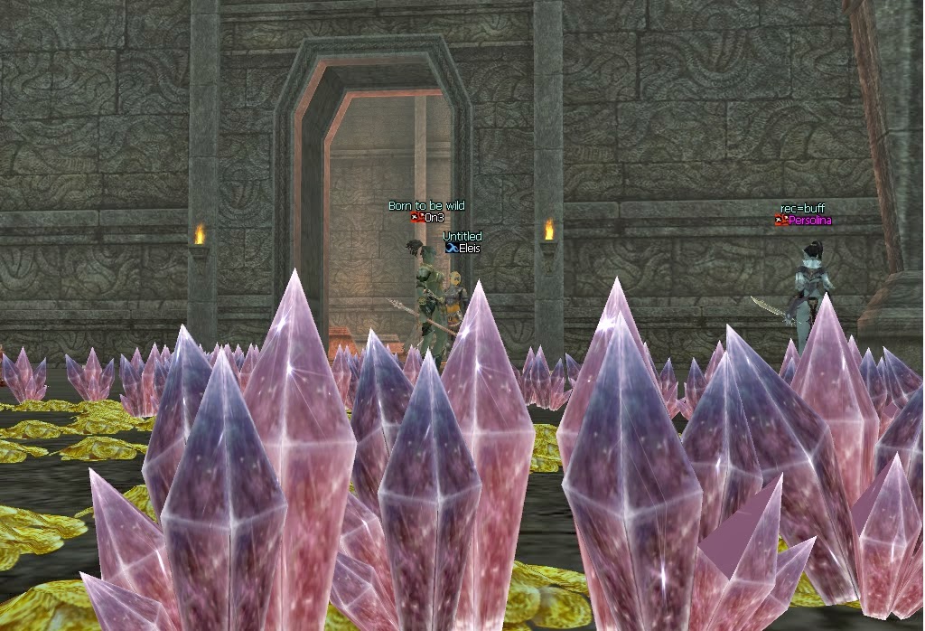 Lineage 2 - best mmo ever: Pretty in wedding dress