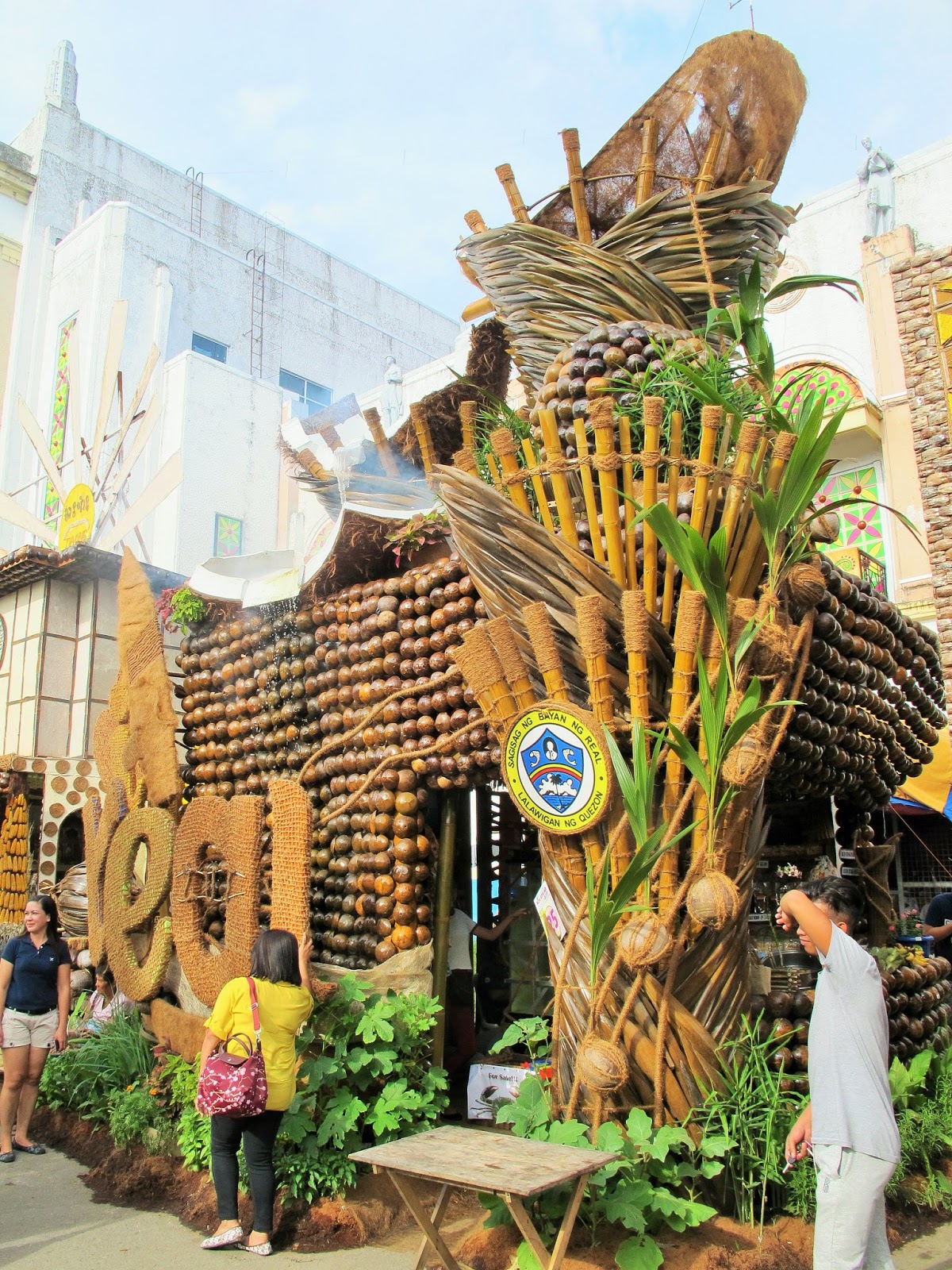 Gridcrosser: Coconut Creativity: Spectacles and Festivity at Quezon’s ...