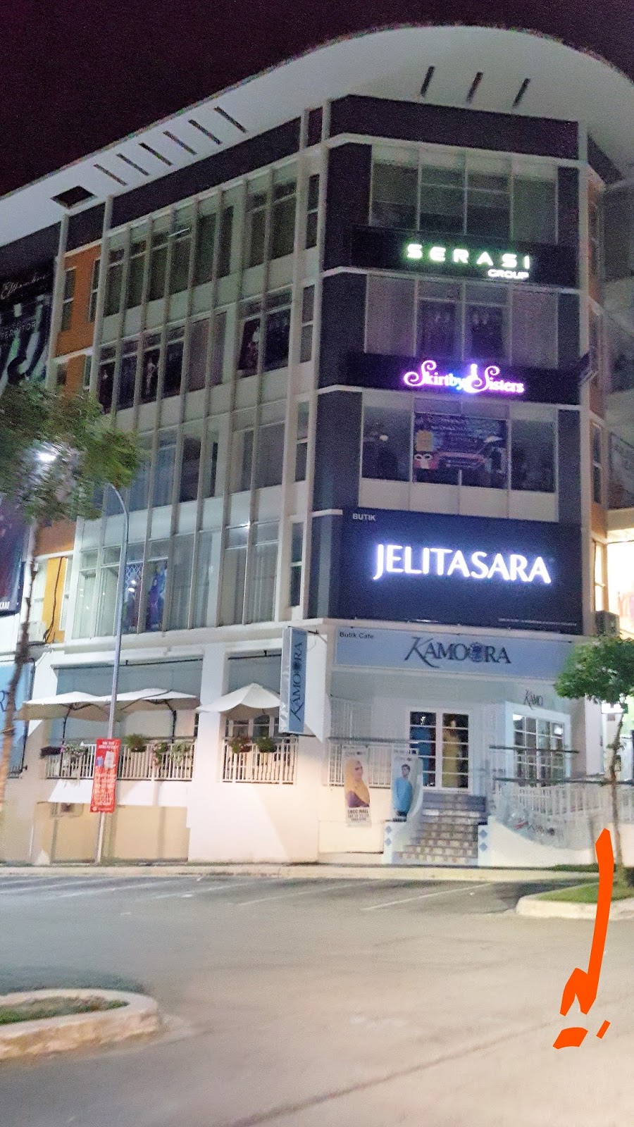 Malam di Bangi Sentral