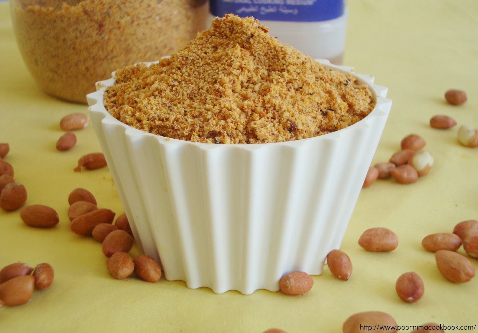 Poornima's Cook Book: Peanut Podi (Powder) / வேர்கடலை பொடி
