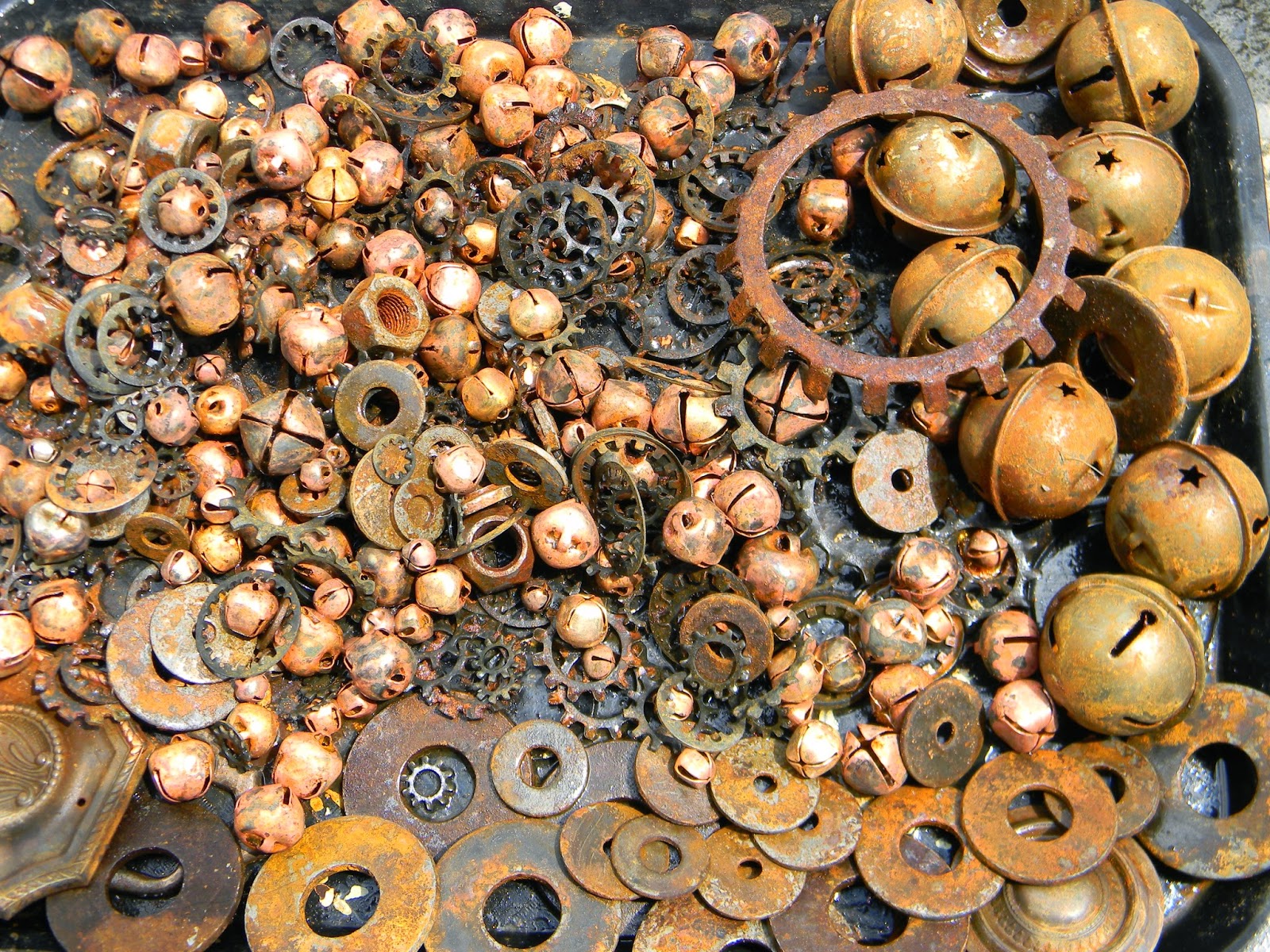 Artistic Endeavors 101: Rusty Crusty Goodness