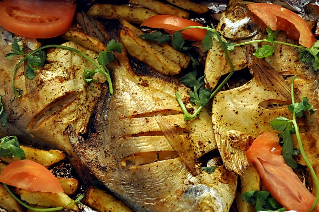 Rummana's Kitchen: Rupchanda Bhaja (Fried Pomfret)