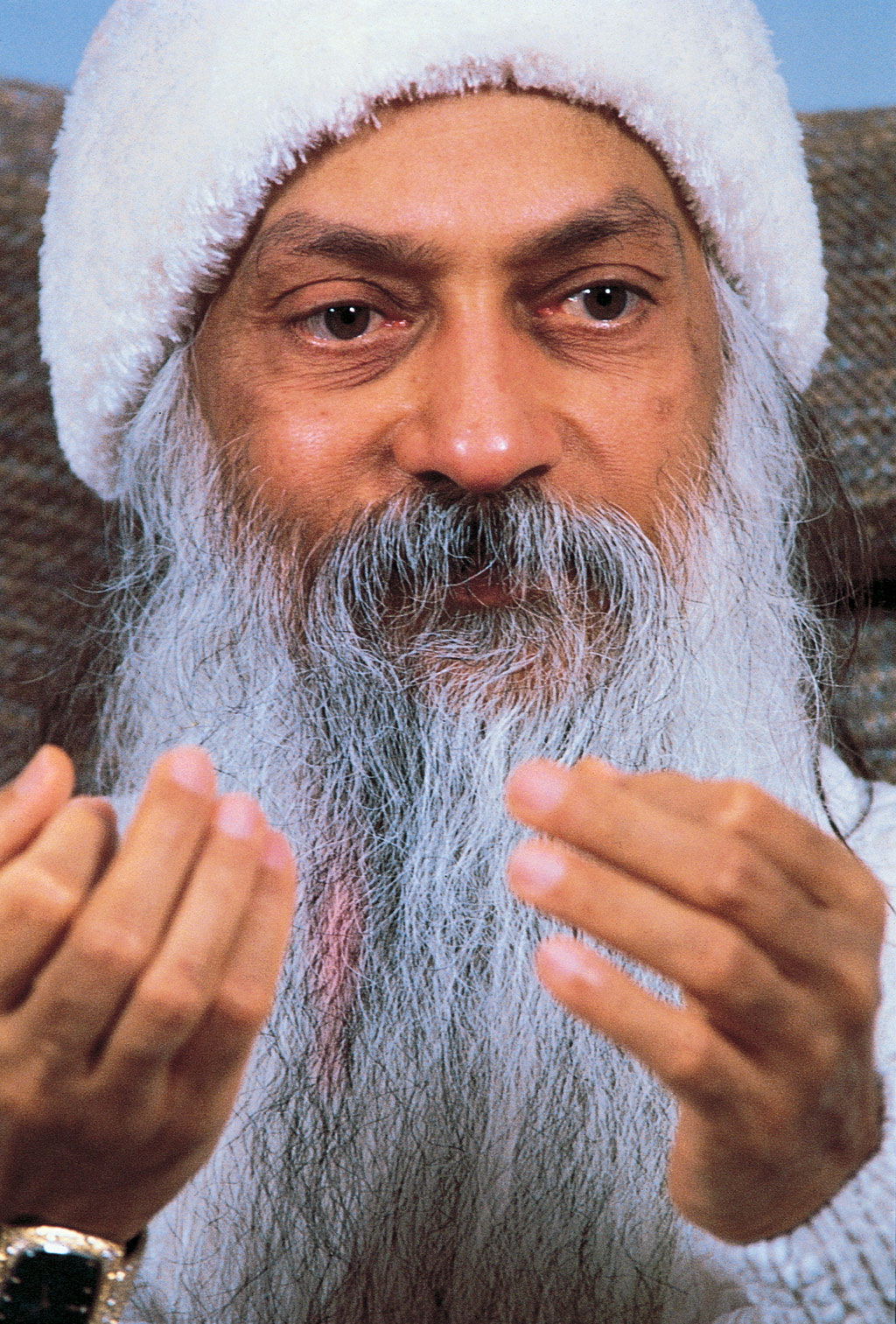 Osho's Beautiful Pictures Part-10 - Oshodhara Community