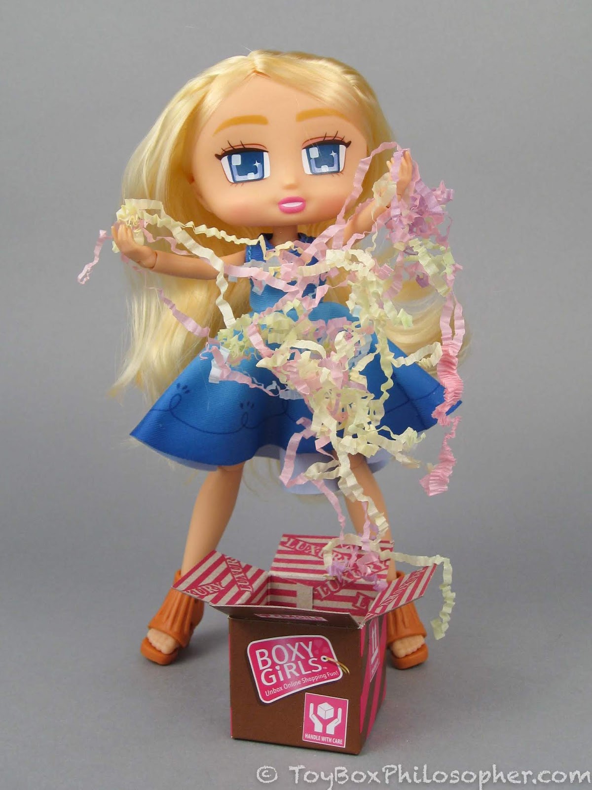 Sunday Surprise: Boxy Girls Willa by Jay at Play! | The Toy Box Philosopher