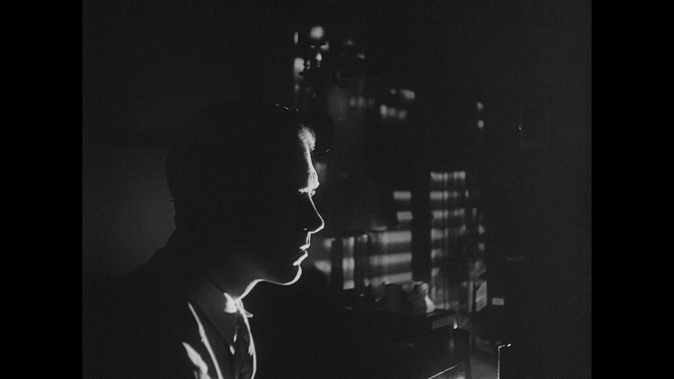 Film Noir Board: THE CROOKED WAY (1949)