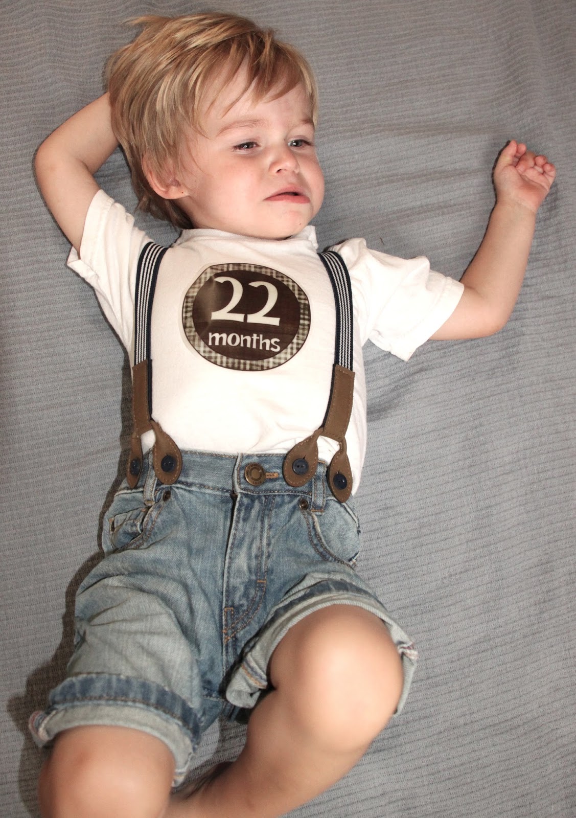 THE MACMASTER FAMILY BLOG: I'M 22 MONTHS OLD!!