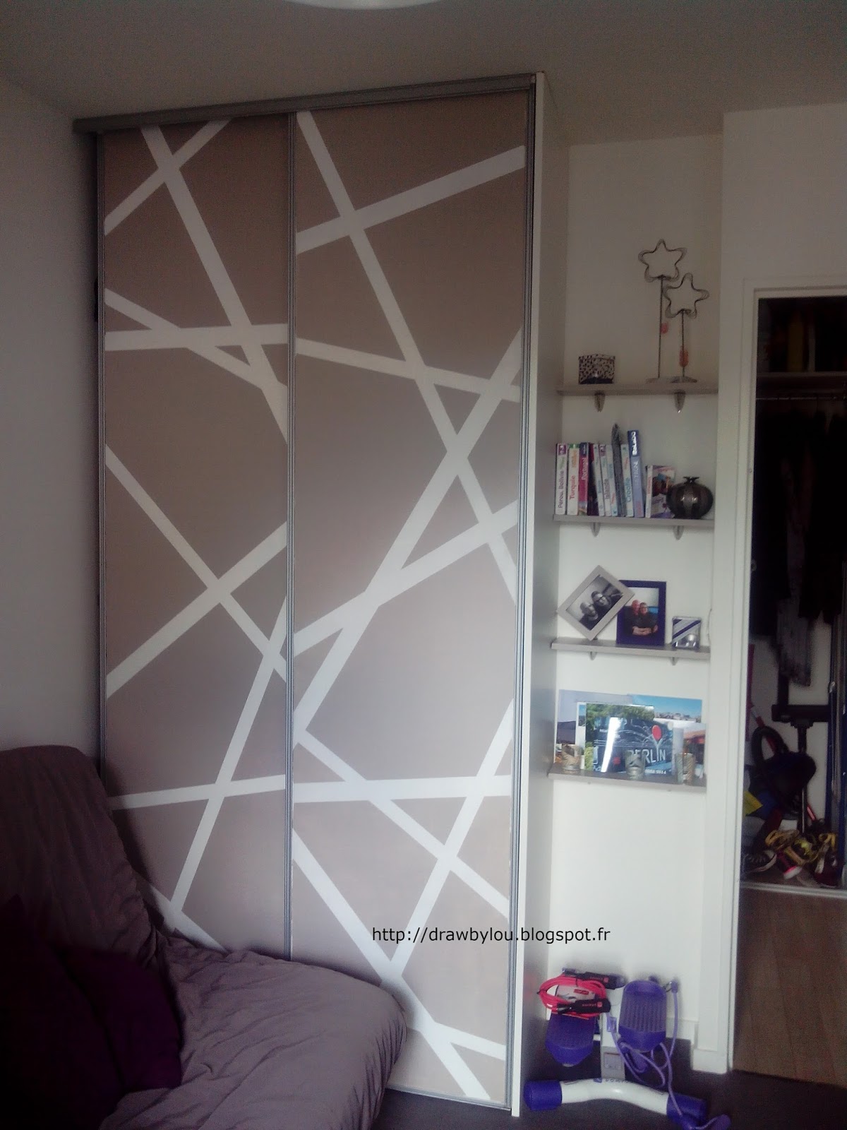 DRAW by Lou: Des portes de placard originales DIY