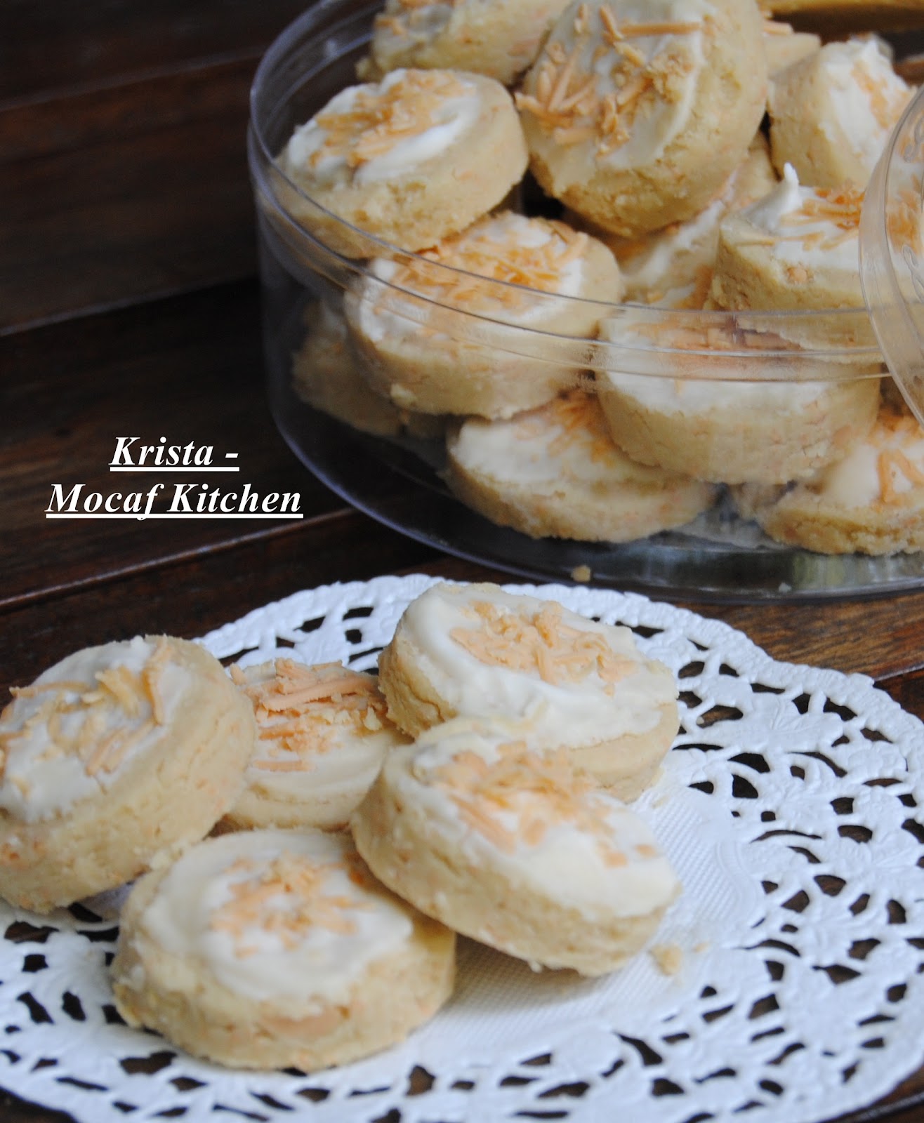 KRISTA MOCAF KITCHEN: Cheese Button Mocaf Cookies