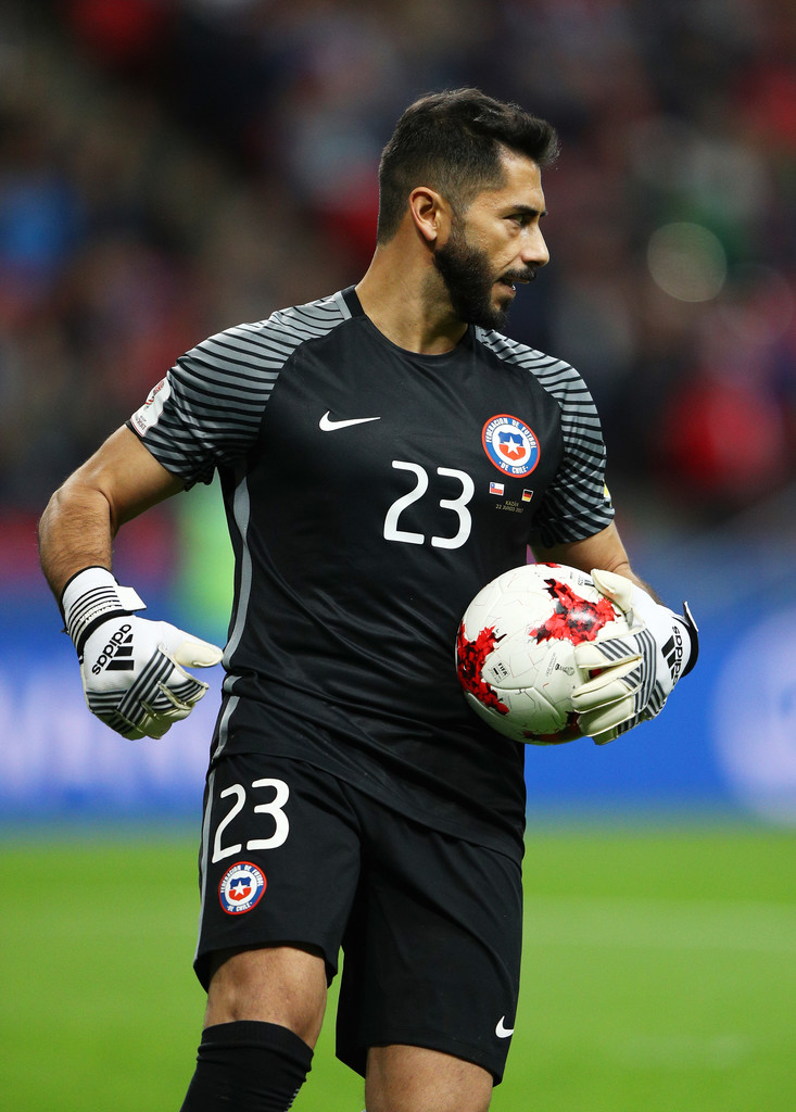Partidos de la Roja: Johnny Herrera