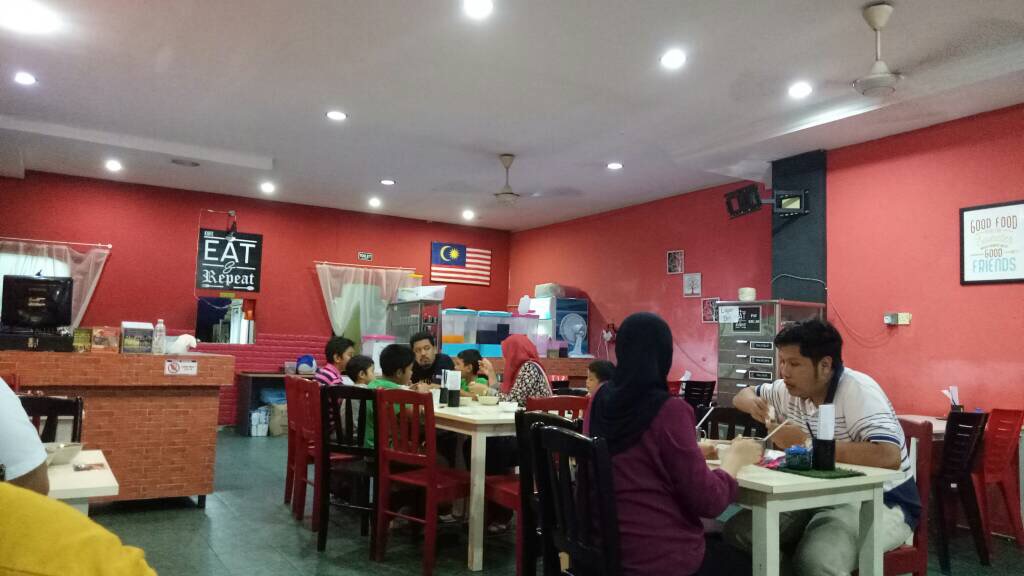 JijoyThreeSixty: EAT & REPEAT CAFE - Bangi, Selangor Darul Ehsan
