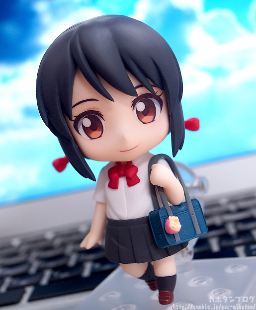 Preview de la Nendoroid de Taki Tachibana y de la Nendoroid de Mitsuha ...